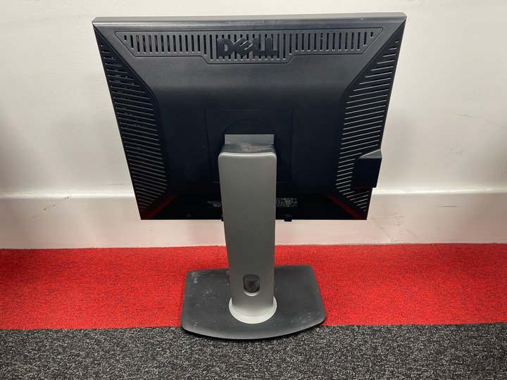 John Pye Auctions - DELL FLAT PANEL MONITOR IN BLACK: MODEL NO P190ST ...