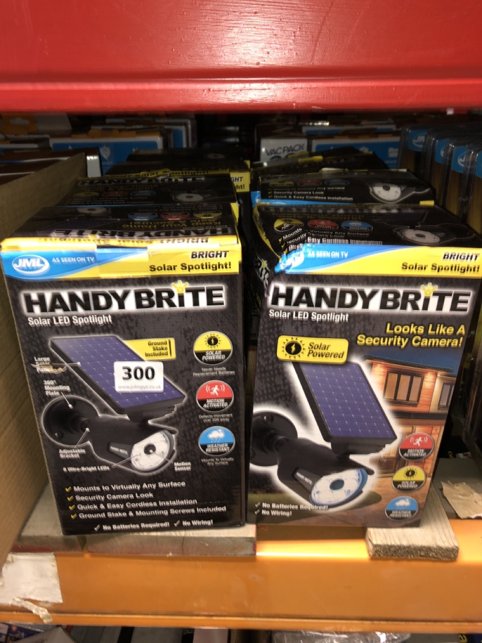 John Pye Auctions - X8 HANDY BRITE SOLAR LED SPOTLIGHT : LOCATION - C RACK