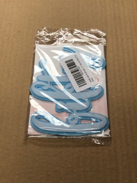 John Pye Auctions - 41 X CAKE TOPPERS TO INCLUDE DOUBLE LAYER ACRYLIC ...